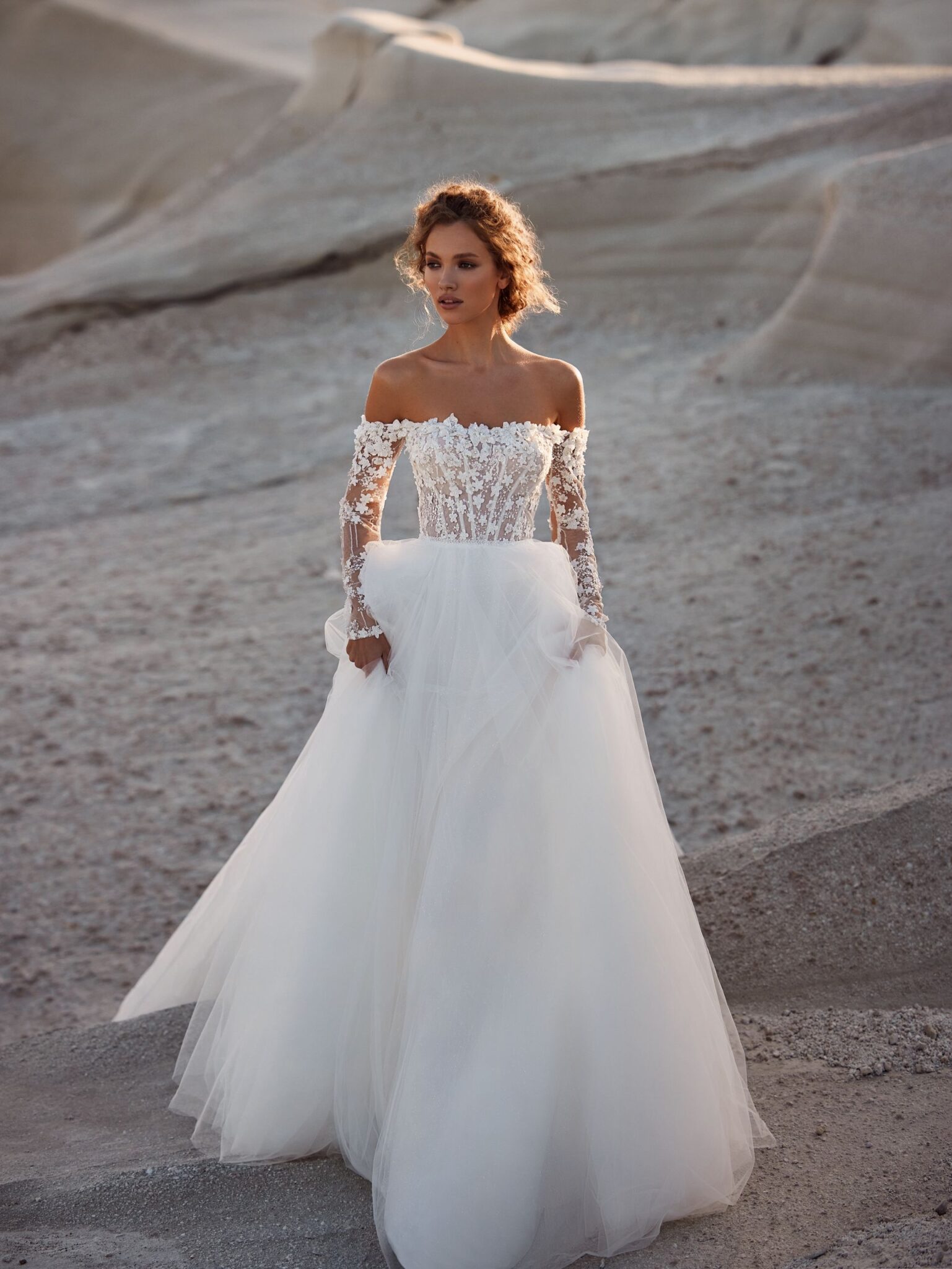 Off-the-shoulder floral lace sleeve wedding dress - DEMETRA - Lucia ...